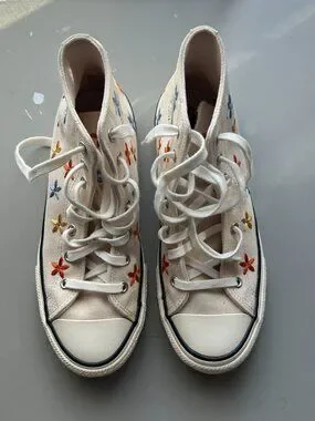Converse | Shoes | Converse Chuck Taylor All Star Hi Top Sneaker | Poshmark